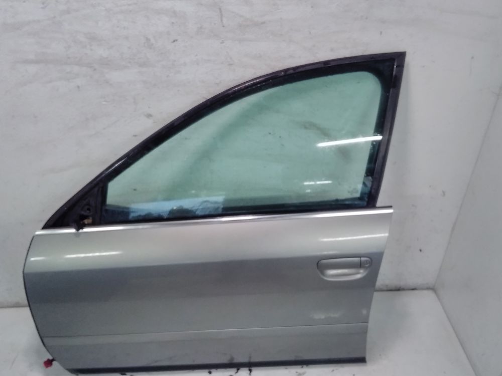 Porta AVG Audi A6 2 4B 4B0831051D R:121836