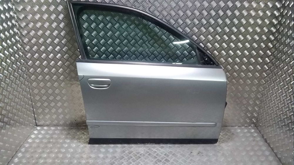 Porta AVD Audi A4 - 2 52712962680 R:126930