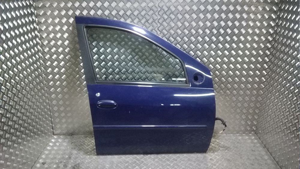 Porta AVD Dacia Logan 1 801001895R R:129320