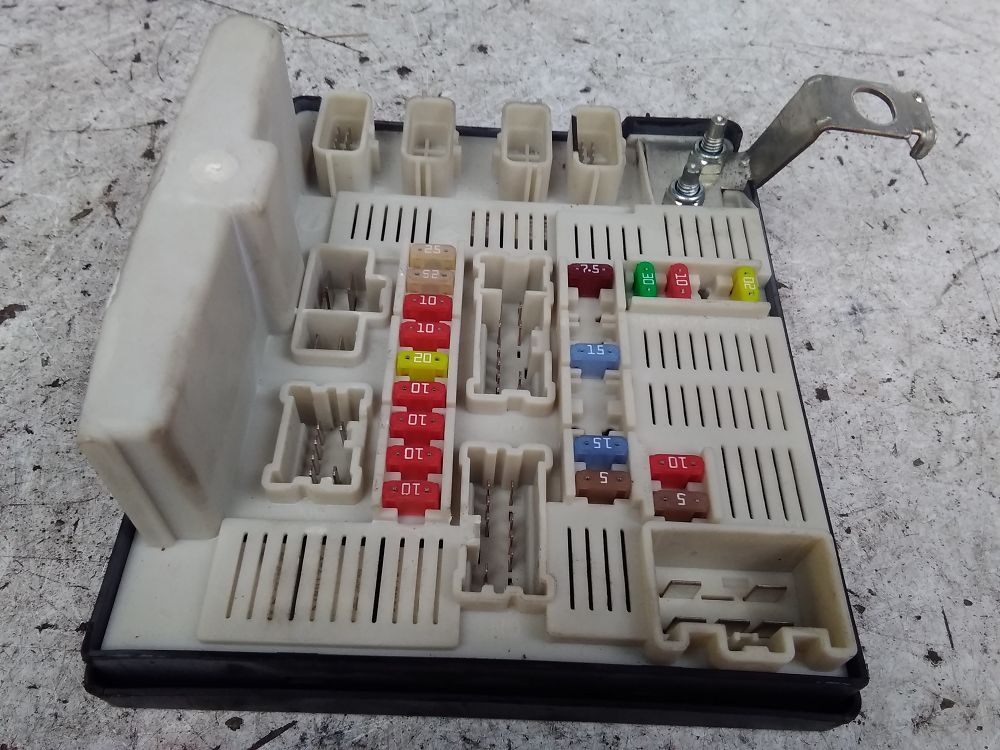 PLATINE FUSIBLE AV Renault Scenic 2 8200455424 R:121928 EUR 75,00 ...