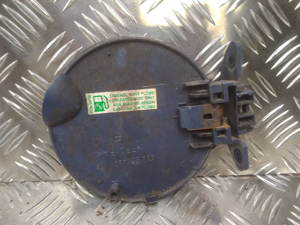 VOLET DE TRAPPE Carburant Citroen C3 Pluriel 1517A2 R:124715 EUR 30,00 ...